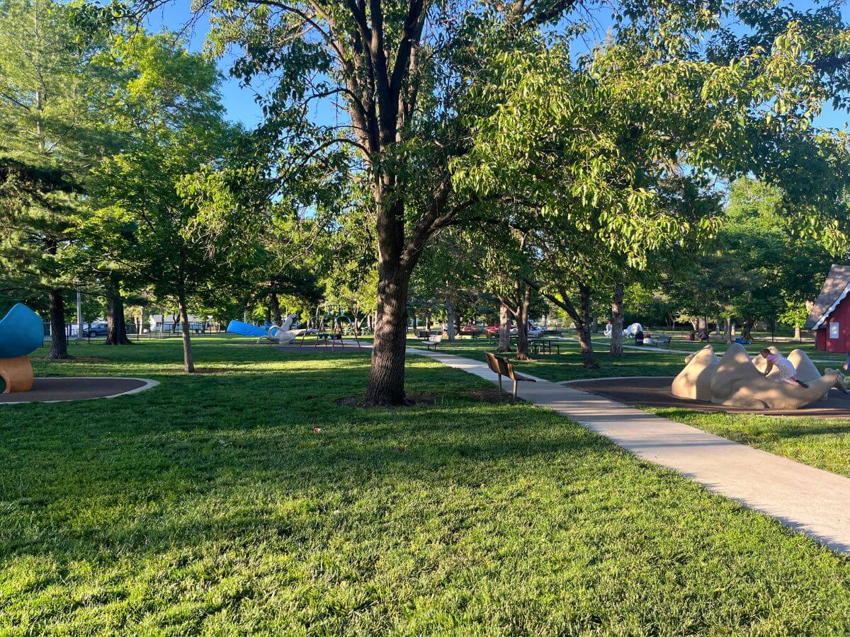 Guide to Gage Park in Topeka, Kansas